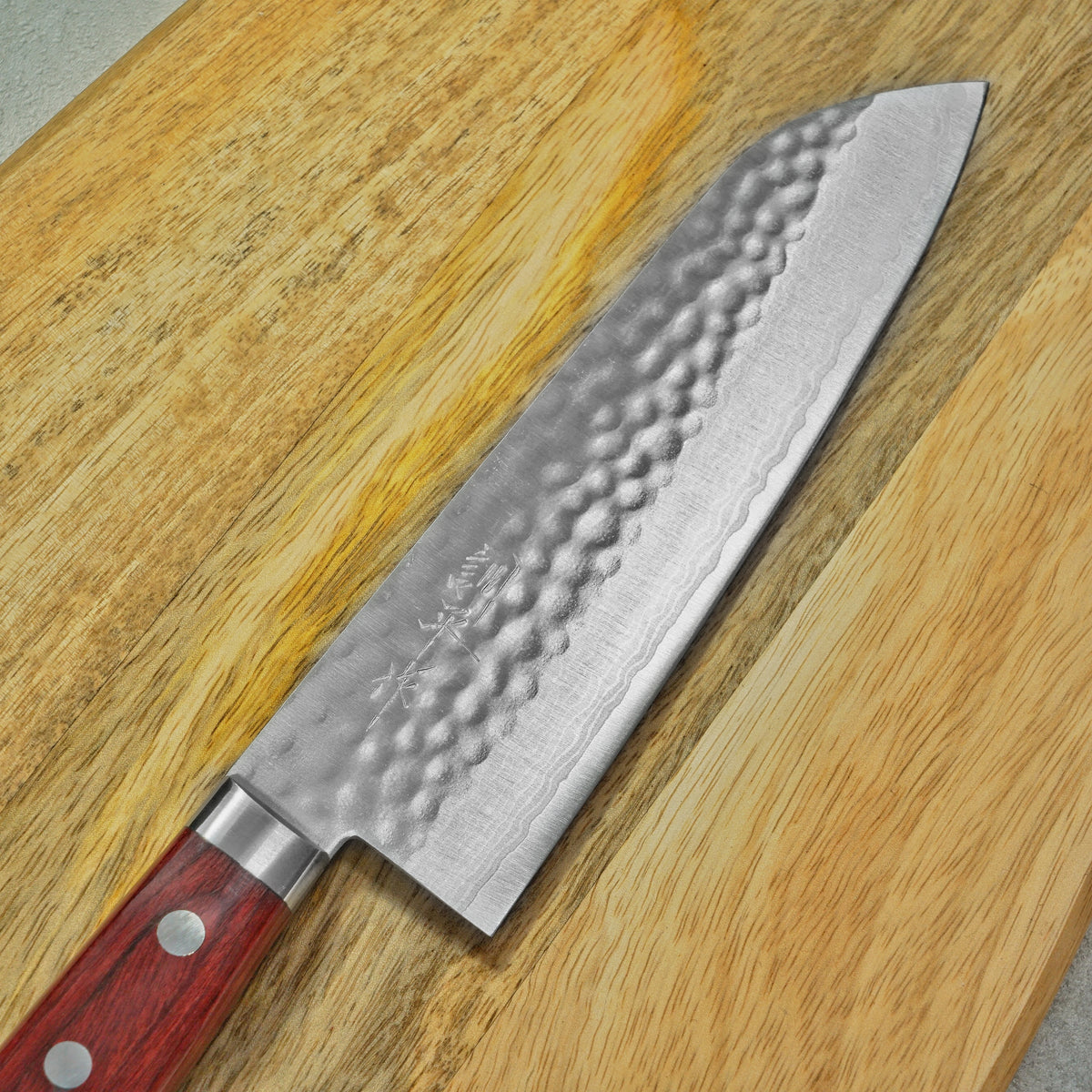 Masutani VG10 Hammered Damascus Santoku Knife Kokuryu Red – Bay Trade Japan Knife Store